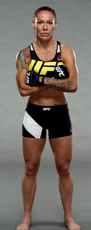 cris-profile-01 - The Official Website of Cristiane "Cyborg" Justino