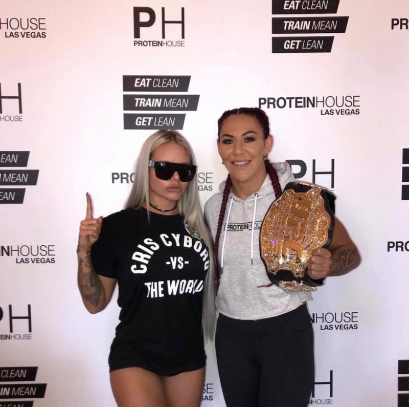 Cris Cyborg signs a new deal with the UFC - Cris Cyborg Official Website
