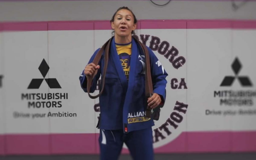 tt-01 - The Official Website of Cristiane "Cyborg" Justino