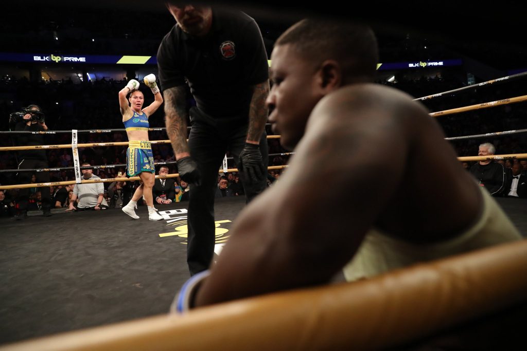 Cris Cyborg improves to 2-0 as a professional boxer - Cris Cyborg ...