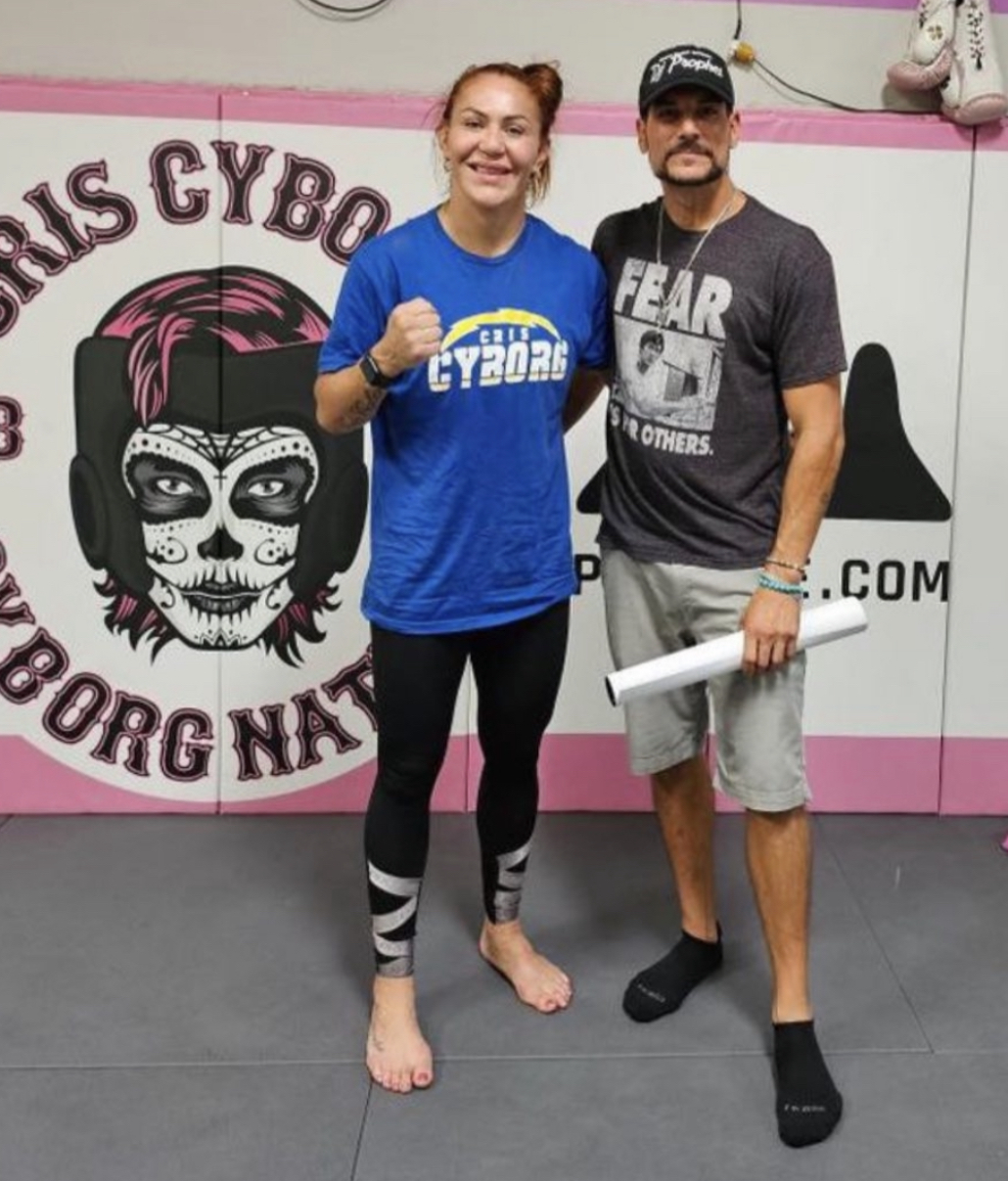 Cris Cyborg Bellator 300 Open Media Workout big success in Orange ...
