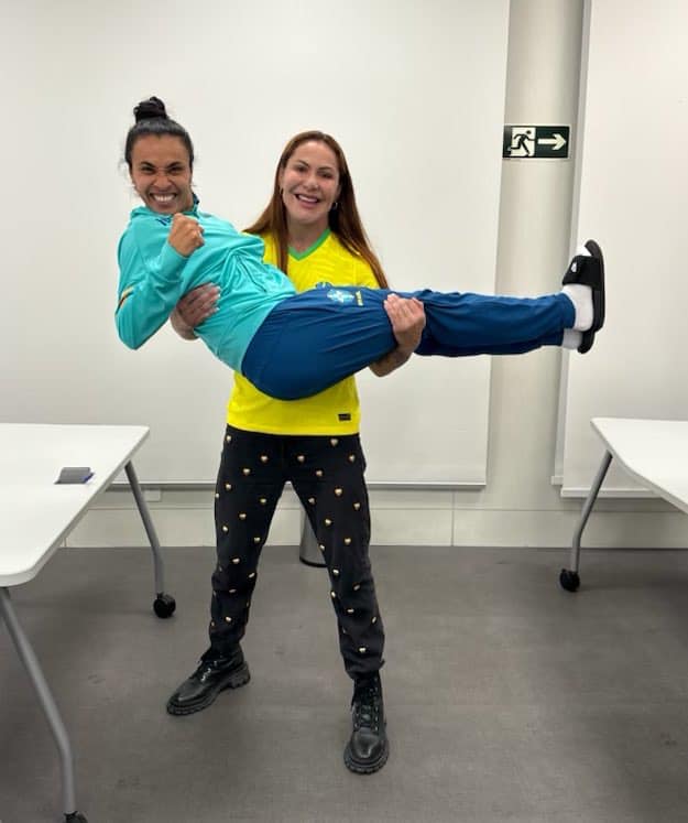 Cris Cyborg goes to Rio to speak to Female Olympic Brazilian National ...